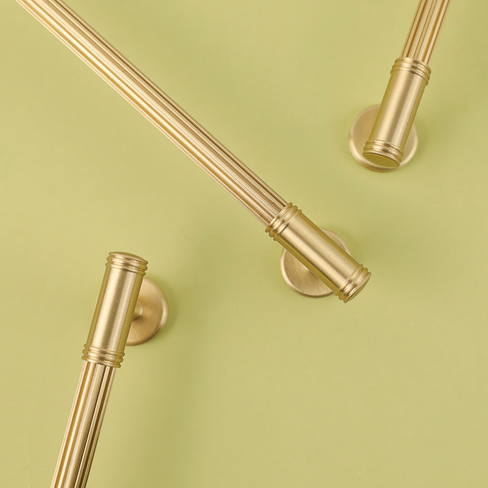 Empire Brass Bar Handle